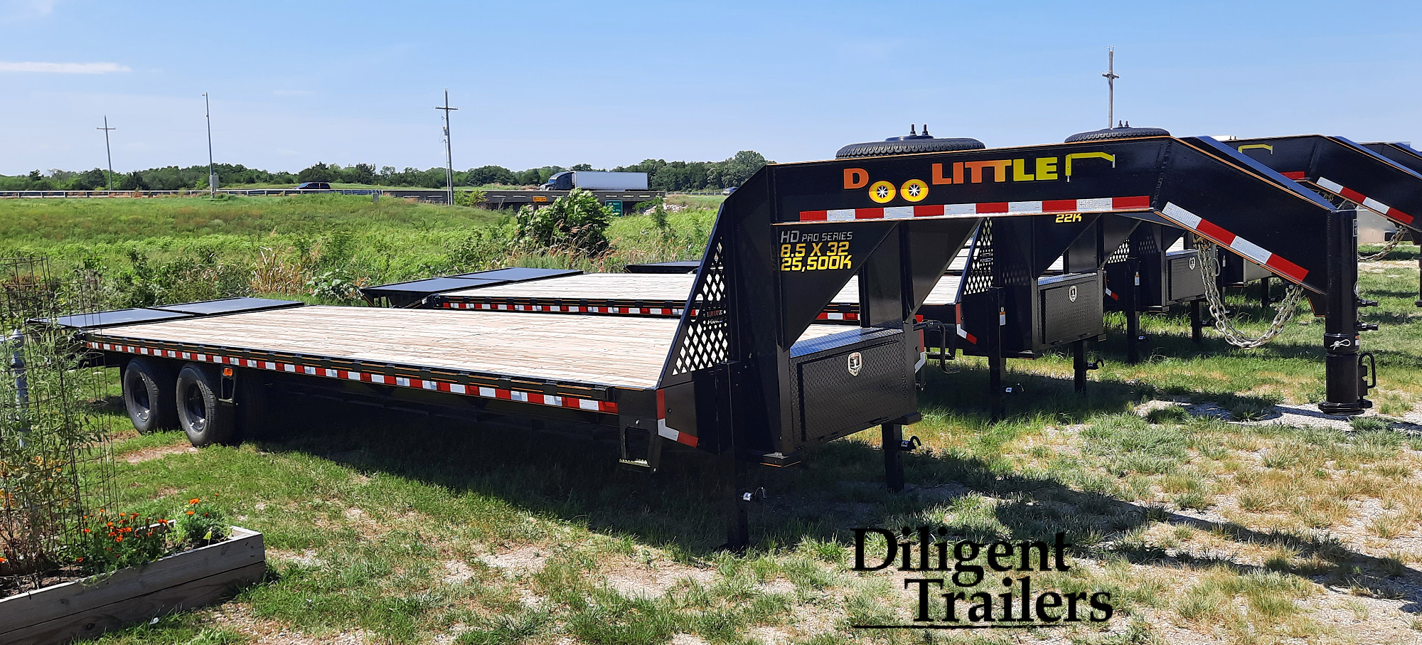 New 2024 Doolittle Trailer Mfg 102"x32' Tandem Axle 22K Gooseneck Deckover | Emporia Kansas
